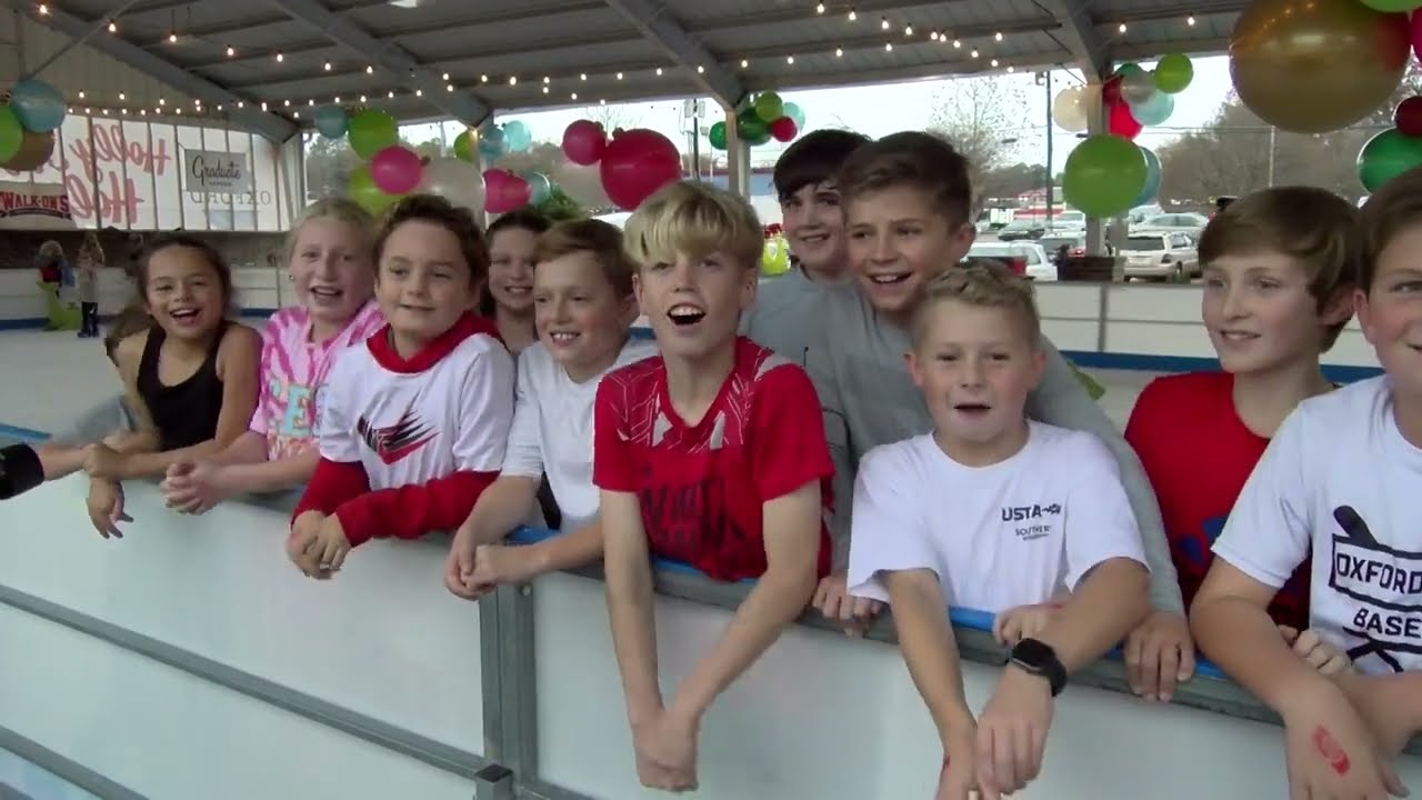 Holly Jolly Holidays - HottyToddy.com - Ole Miss Sports, Oxford ...