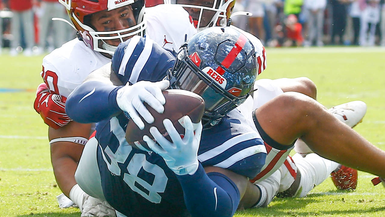 Explosive Hogs' Offense Something Ole Miss' JJ Pegues Prepared to Face ...