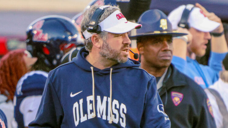 ‘Pete! Pete! Pete!’ Rebels rally behind new coach in CFP - HottyToddy ...